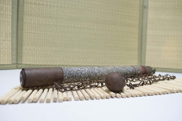 Kusarigama – Traditional Japanese Chain and Sickle Weapon – Samurai ...
